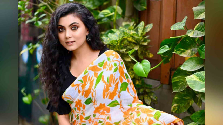 বাংলাদেশে তৃতীয় মিশনে ইধিকা পাল | DS Bangla